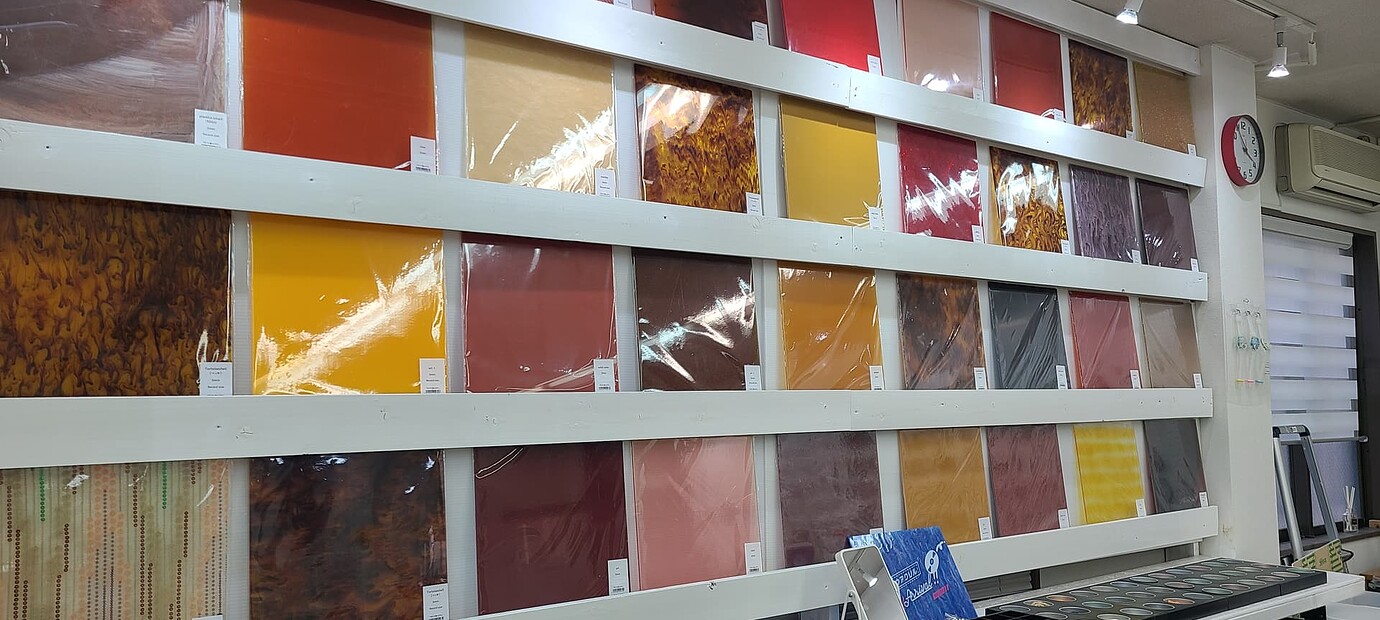 Custom Acrylic Shop Tokyo - Everything Else - Glowforge Owners Forum