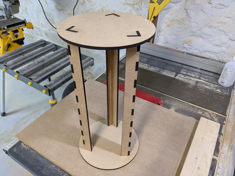 Simple Stand - Free Laser Designs - Glowforge Owners Forum