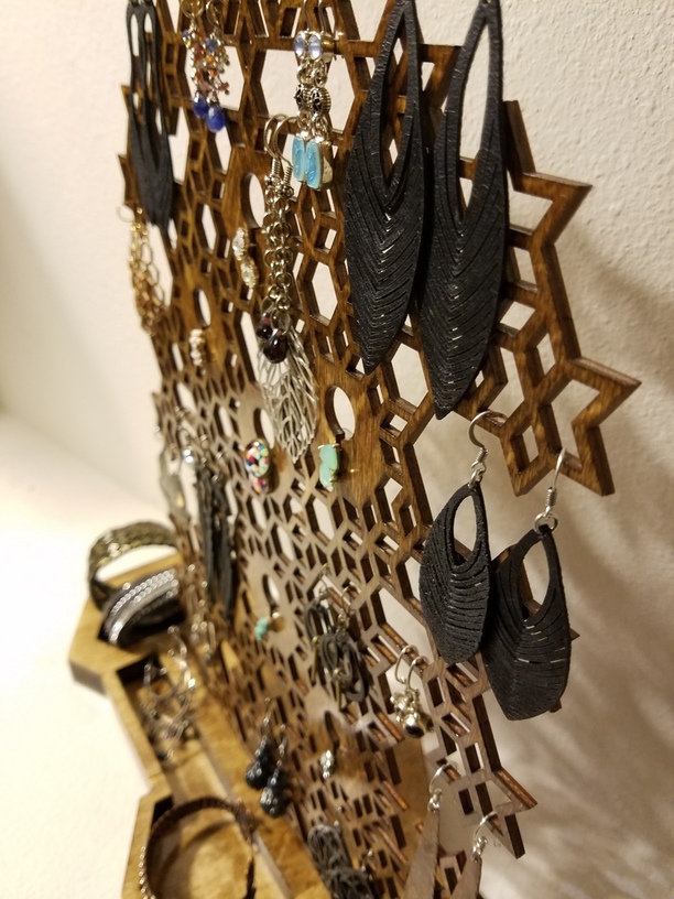 Beta Project: Decorative Earring Rack & Jewelry Stand - Made on a ...